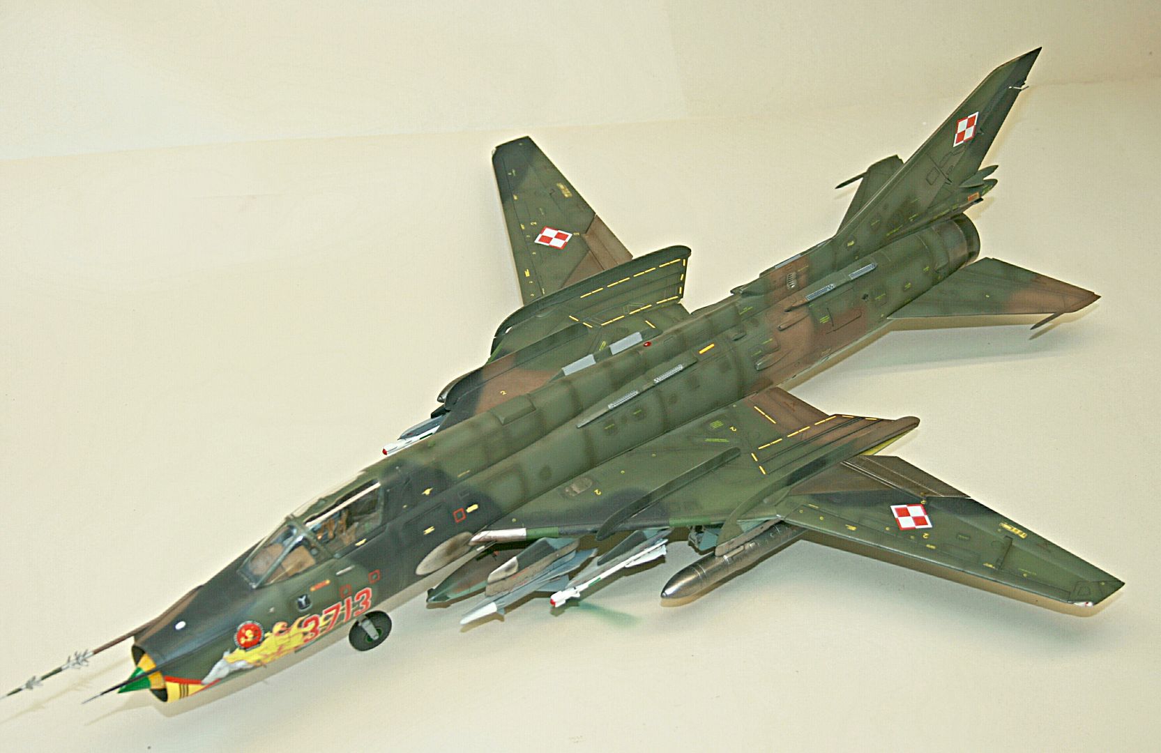 1/48 Kitty Hawk Sukhoi Su-17 Fitter ***FINISHED*** - Page 4 - From ...